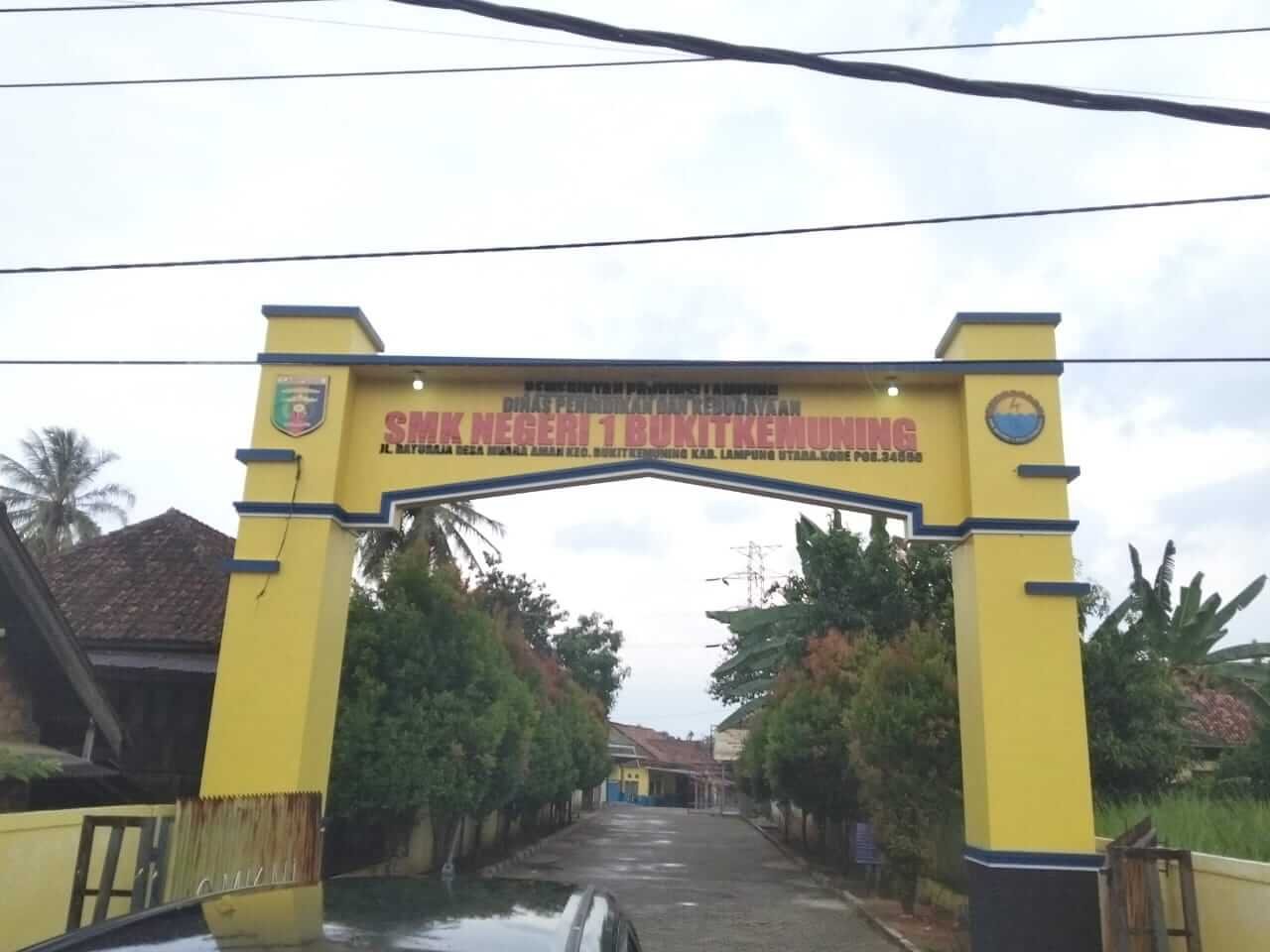 Dugaan Penyalahgunaan Dana BOS di SMKN 1 Bukit Kemuning: Fakta ...